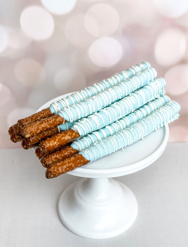 Pastel Blue Chocolate Dipped Pretzel Rods | HollywoodBakedGoods