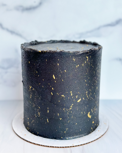 Black + Gold Splatter Cake | HollywoodBakedGoods