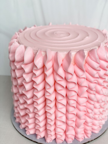 Ruffle Cake | HollywoodBakedGoods