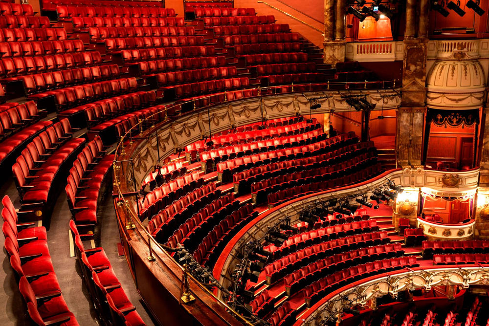 Auditorium Contractor Malaysia | Theater & Hall | Design & Build