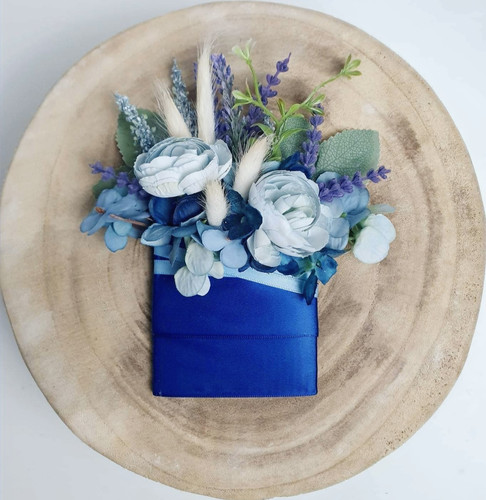 Blue Mix Pocket Flower | The Styled Bouquet