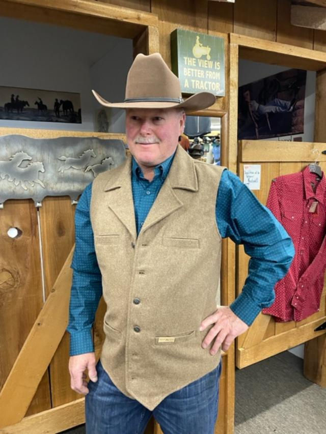 POWDER RIVER SOLID MONTANA VEST | JRs Western Store