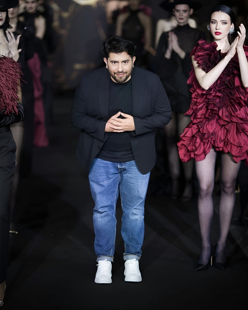 DAVE, diseñador mexicano, se presenta en el International Fashion ...