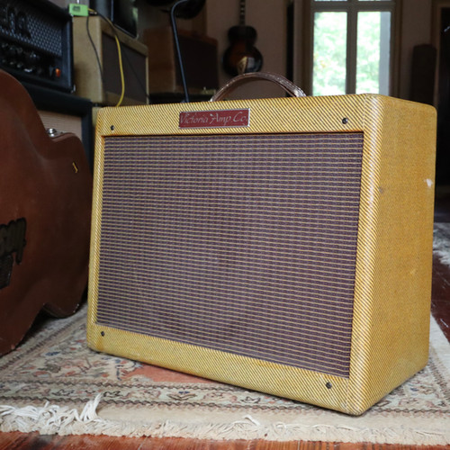 SOLD - Victoria Amps Co 20112 - Deluxe 5E3 Circuit Amp - Tweed ...
