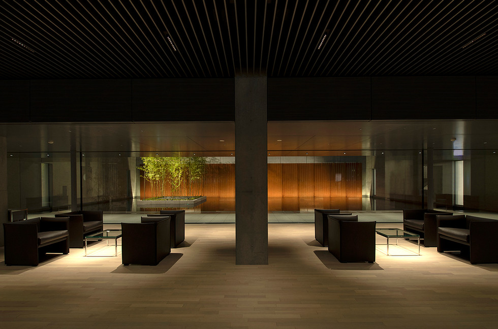 富山新聞高岡会館 | Lumimedia lab Inc.