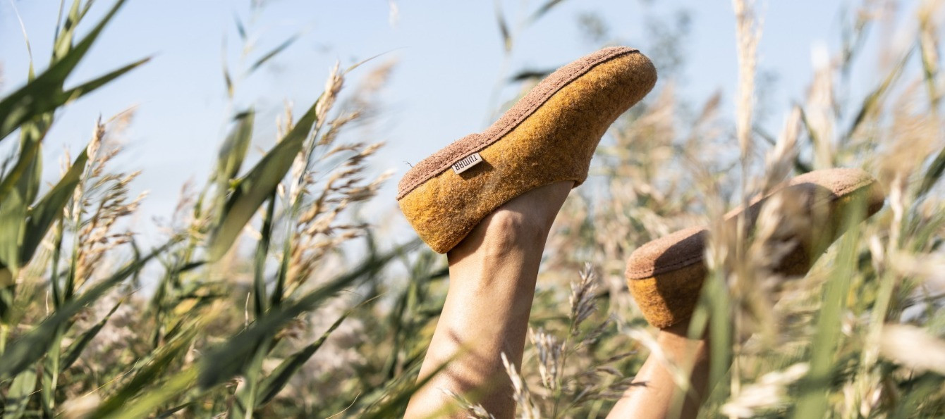 Tumar Art Group | Manufacturer of eco-friendly felt shoes | Kyrgyzstan