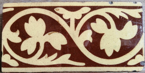 Scrolling vine border tile | pugin-tiles