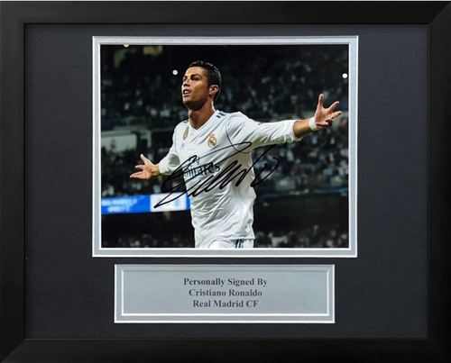 Cristiano Ronaldo Signed Photo Display | Football memorabilia