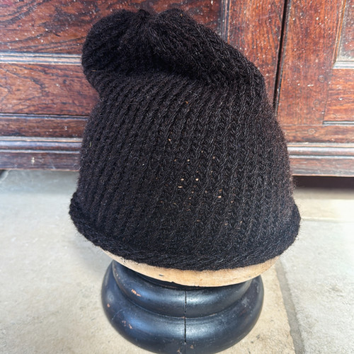 Welsh Shepherds Hat - Black Welsh Mountain | Welsh Fibre Company
