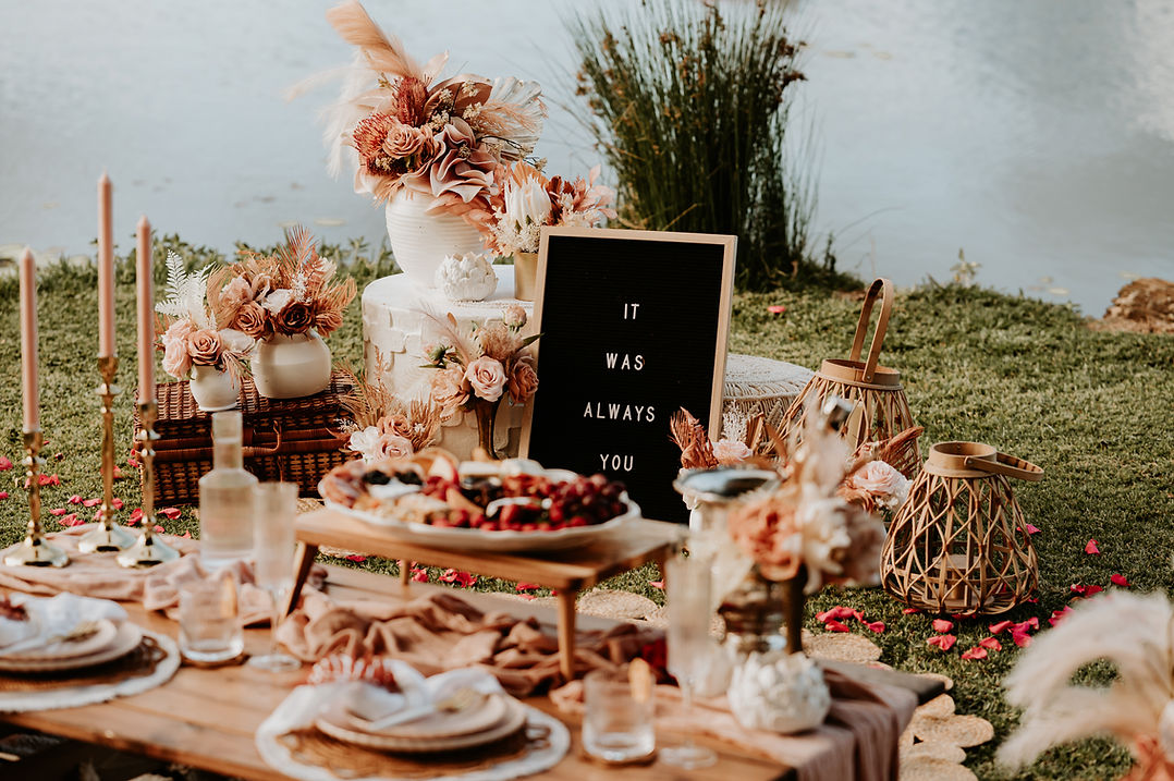 Magnolia Romance Proposal Picnic | Picnics & Proposals