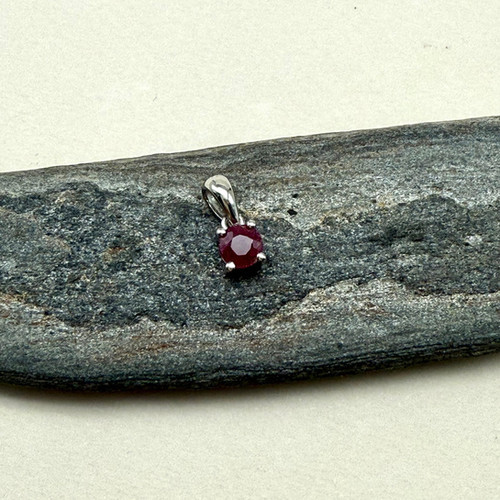 Round Ruby Pendant | Lali