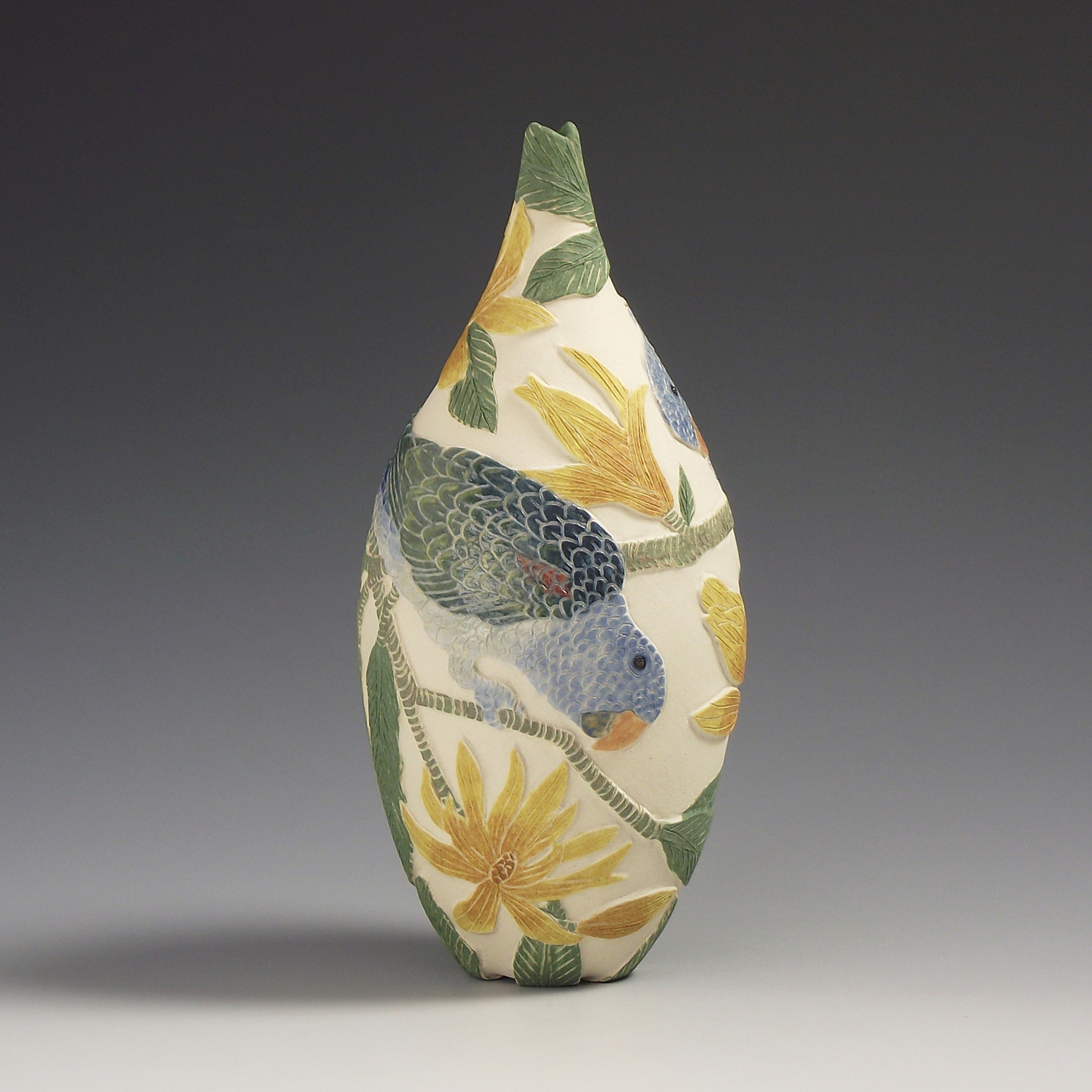 Sgraffito ceramic birds