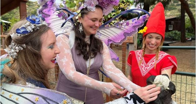 A Faery Hunt and Their Animal Friends | FUN WITH KIDS IN LA