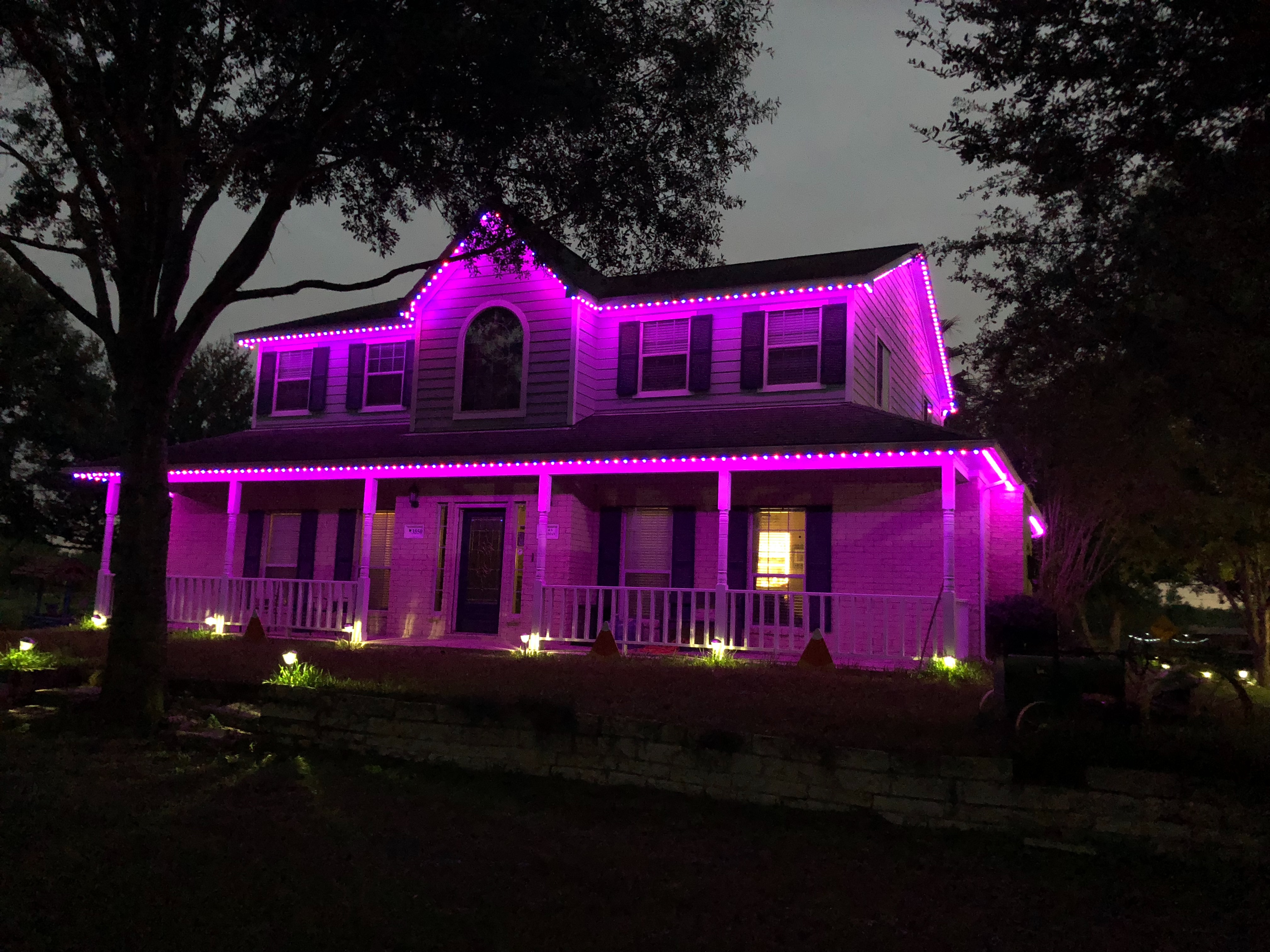 Permanent Holiday Lighting | Trimlight Houston