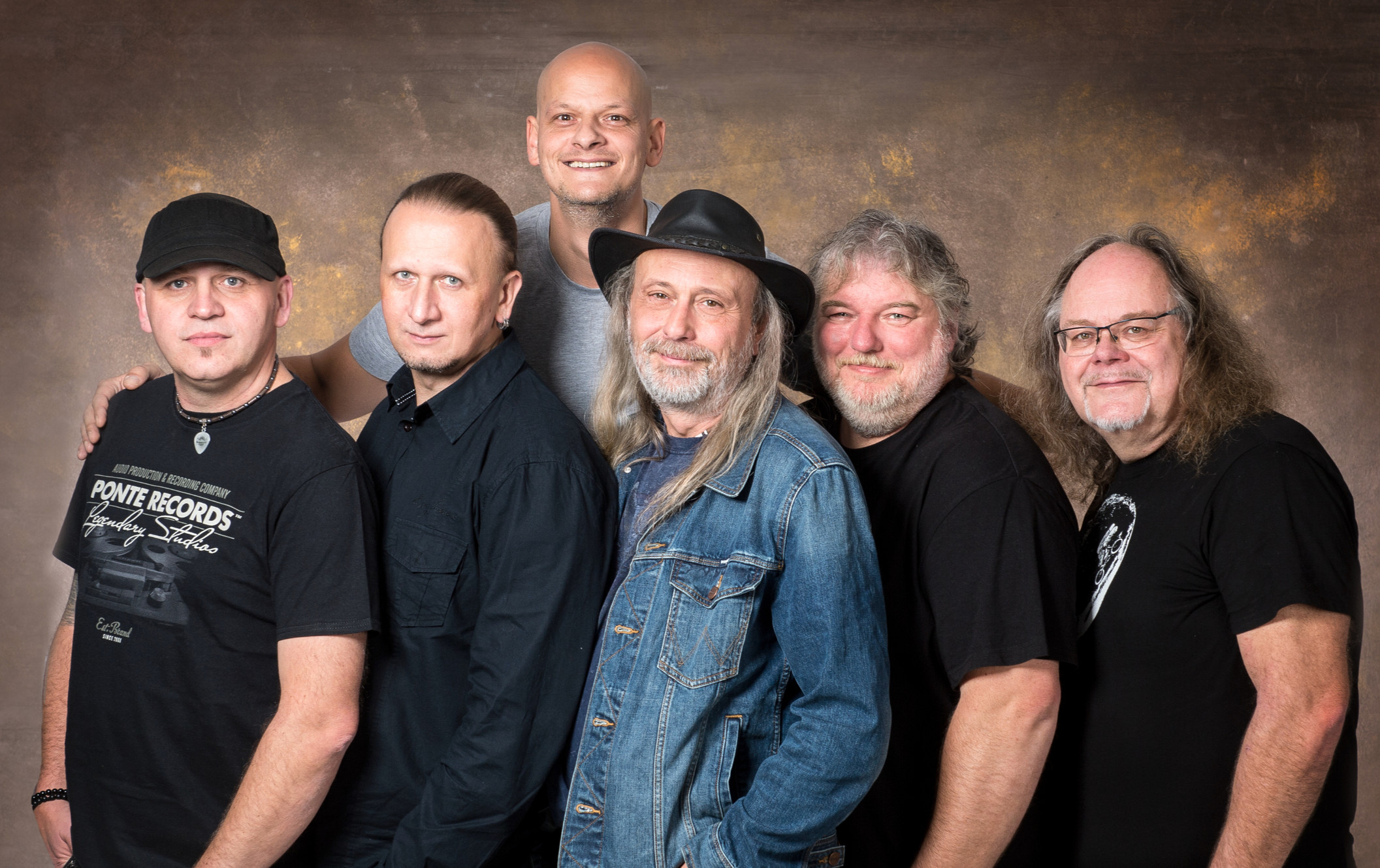 HOME | Petr Kalandra Memory Band