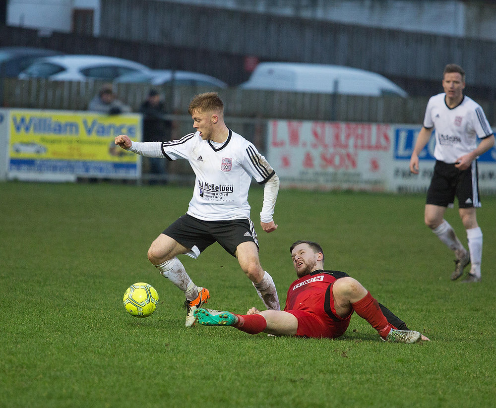 DERGVIEW HELD AT HOME TO PSNI