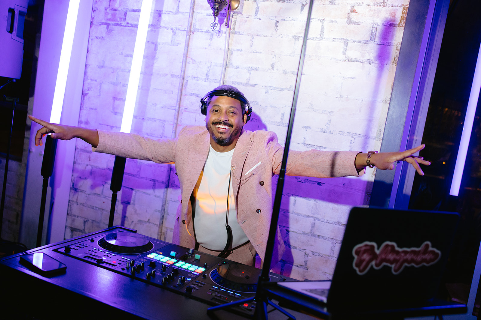 Taj Panganiban | wedding dj