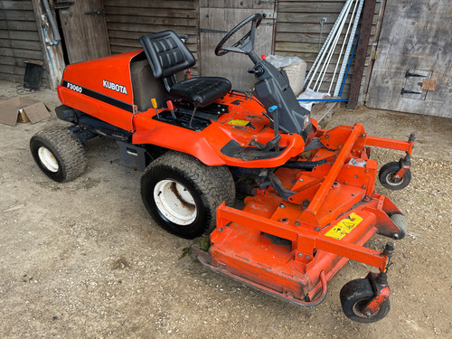 Kubota F3060 Out Front Ride on Mower | Smallholder