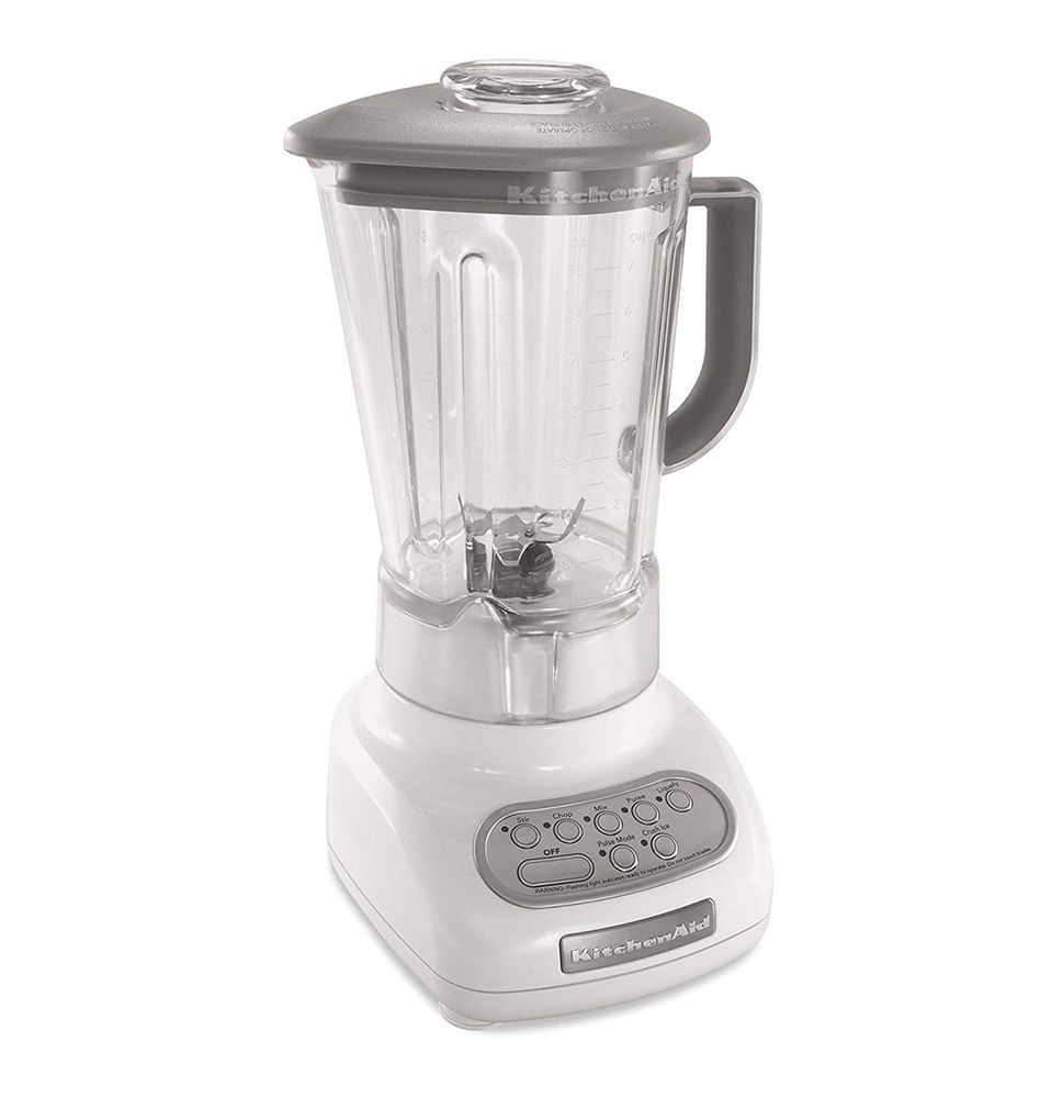 If You Love to Cook You Need to Have a 5 Speed Blender in the Kitchen