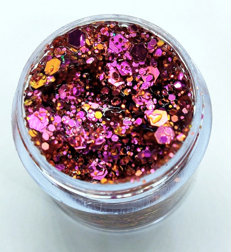 How To Choose The Right Glitter For Your Hair, Body or Face: