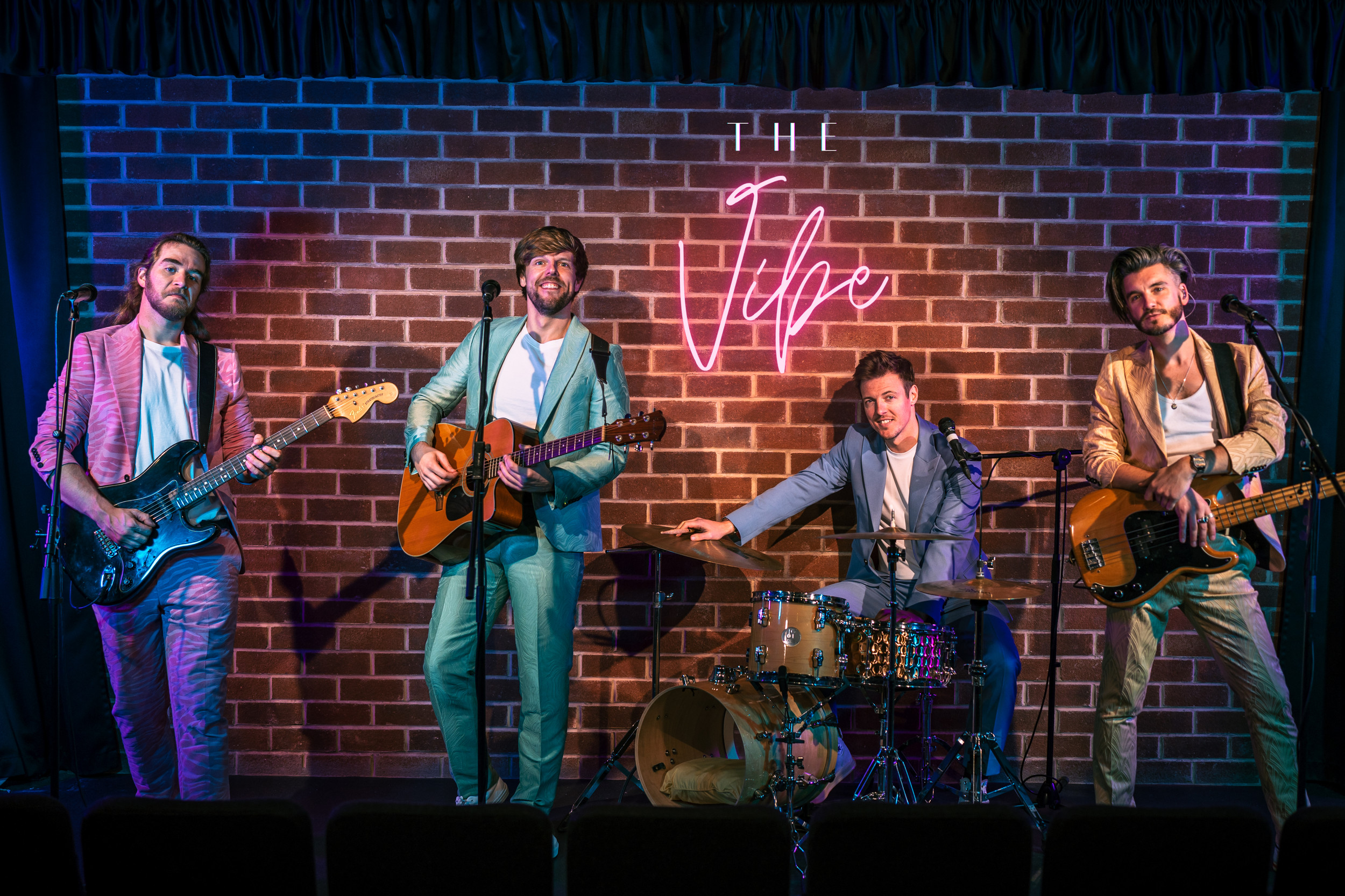THE VIBE (Ukebox Party Band)