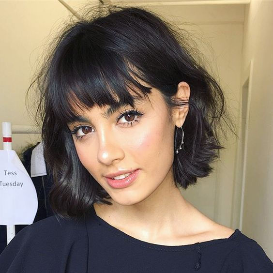 Short and Sheek : Bob Haircut Trend 2019