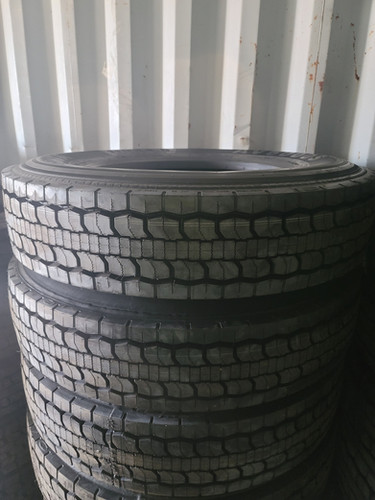 GOODYEAR PRECURE G572 RECAP DRIVE TIRE | Truck Tire Specialis