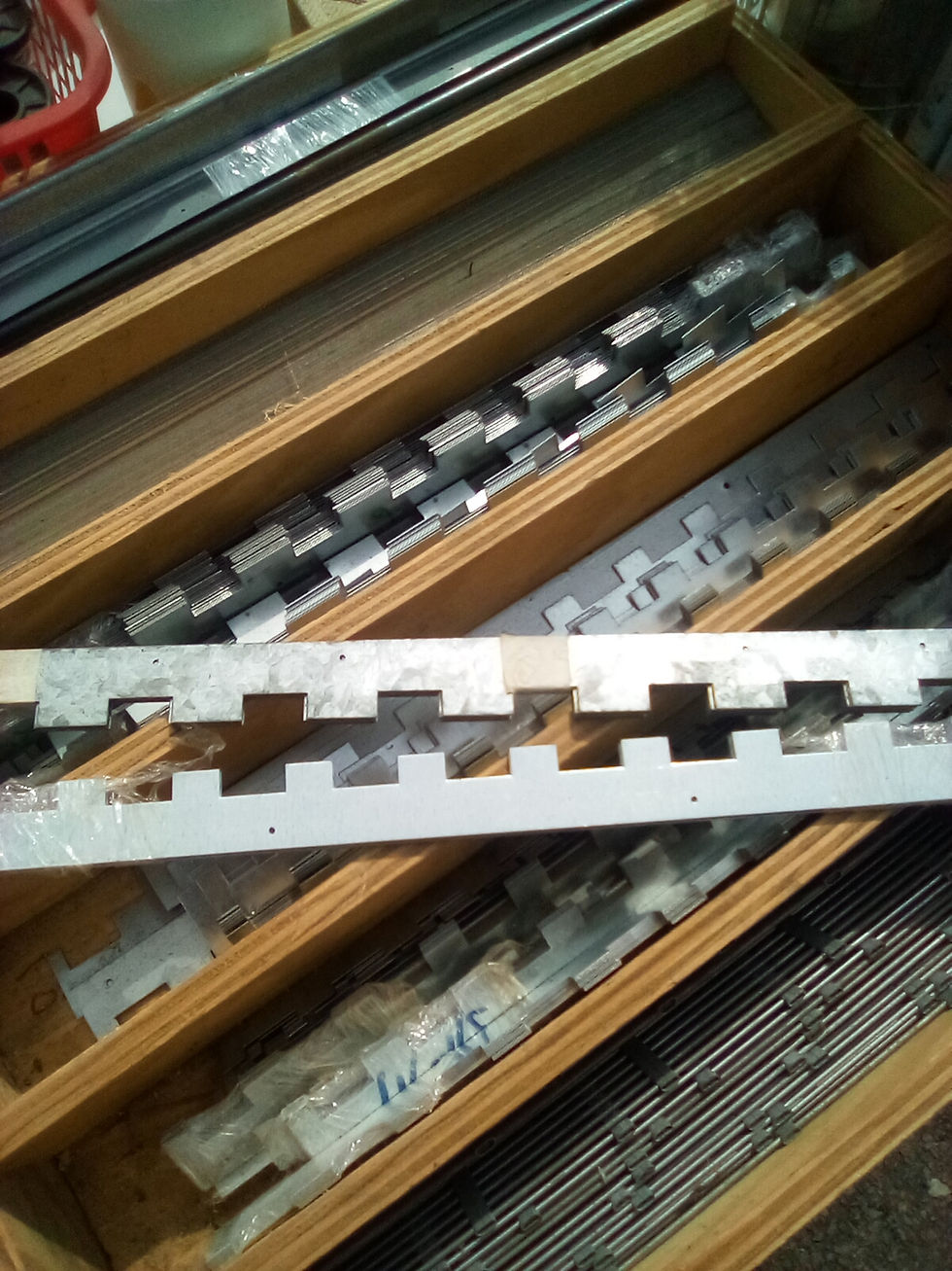 Castellated bee frame spacers | Part-Time BeeKeepers