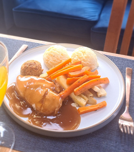 Simply Roast Chicken | Ramsay's Fine Foods