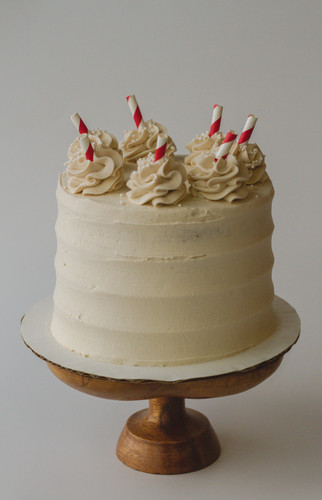 Rootbeer Float | EDIBLE ELEGANCE