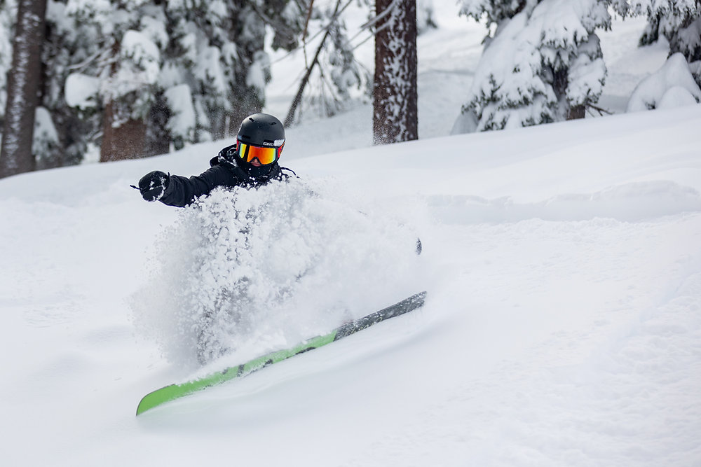 Big Snow, Big Deals & Après Vibes This Holiday Weekend!