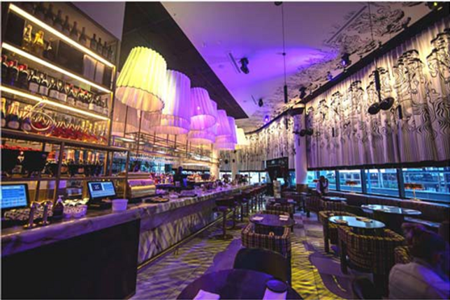 Robe goes wild at the Zioux