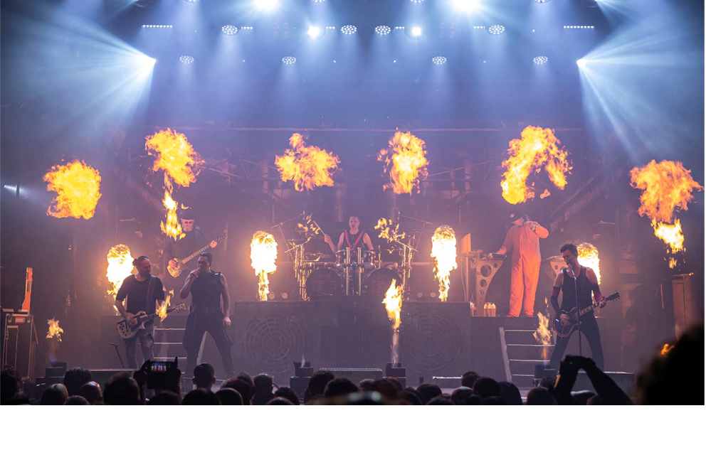 Patronaat invests in Robe TetraX luminaires