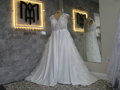 Morgan | Annette Marie Bridal