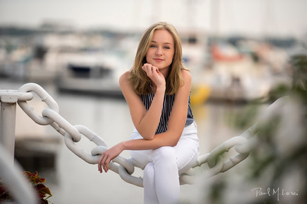 SENIORS | Lorei Portraits - Photographer & Portrait Artist | Erie PA