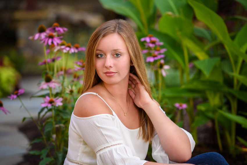 Lorei Portraits - Photographer & Portrait Artist | Erie PA