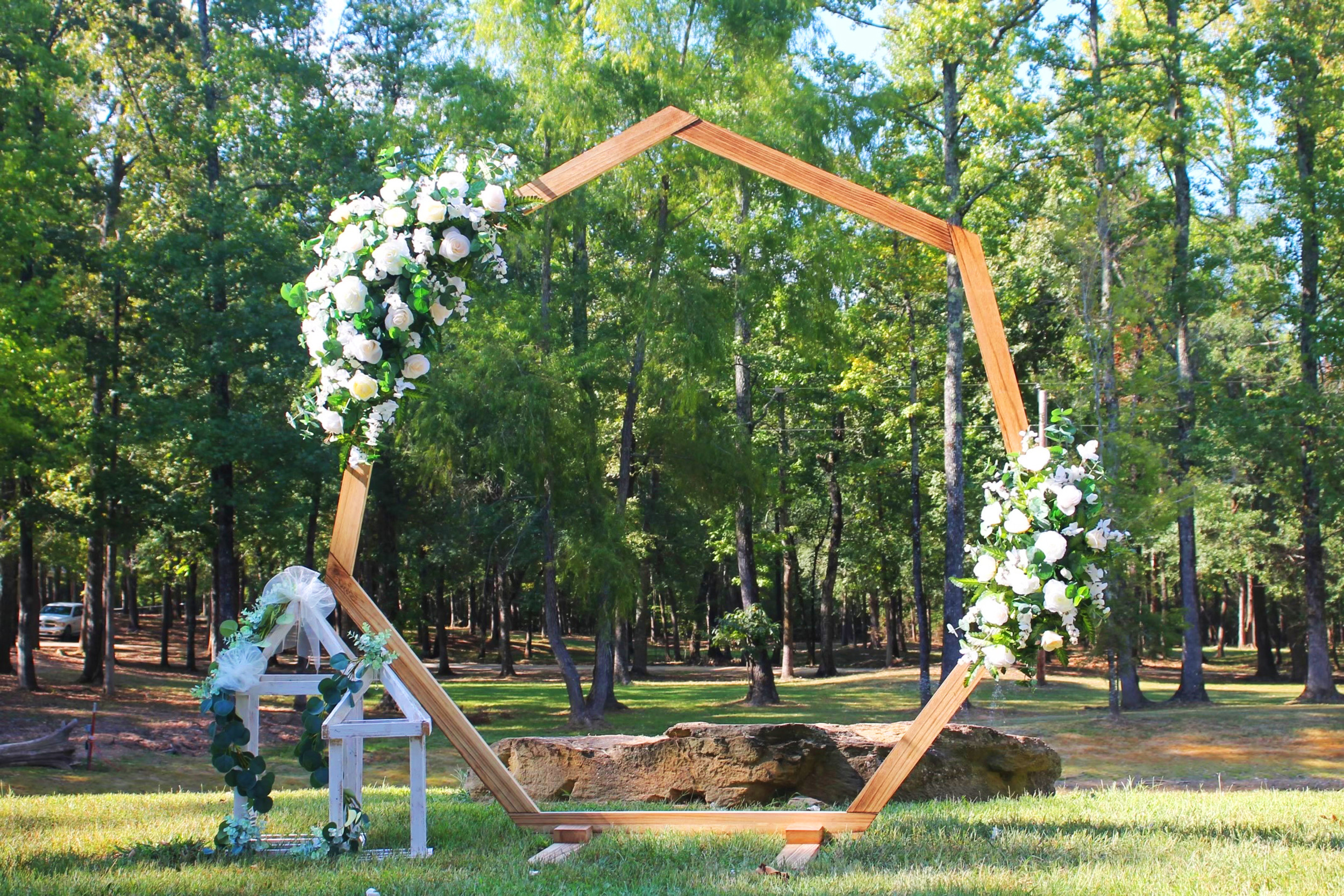 Book Venue | Crystal Forest Venue | Hochatown Broken Bow, OK