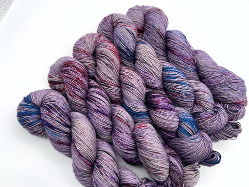 'Worn Carpet' | Yarn Unique