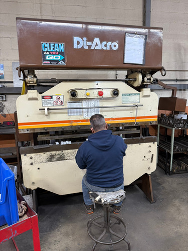 DiAcro 35 Ton x 6' Hydra-Mech. Press Brake | JD Machinery, LLC.