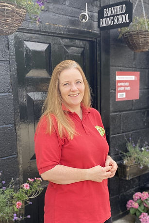 OUR TEAM | Barnfield Riding School