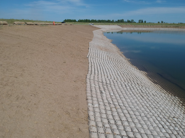 US Army Corps used Flexamat to armor levee