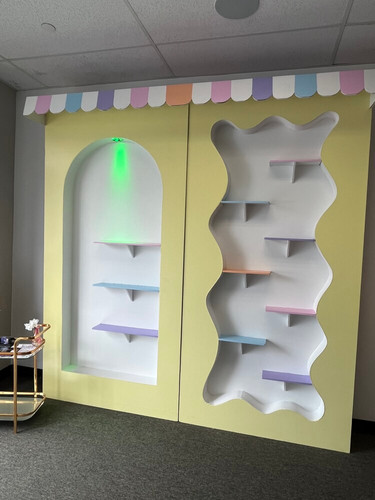 Wavy Display Shelf | Rent4Parties