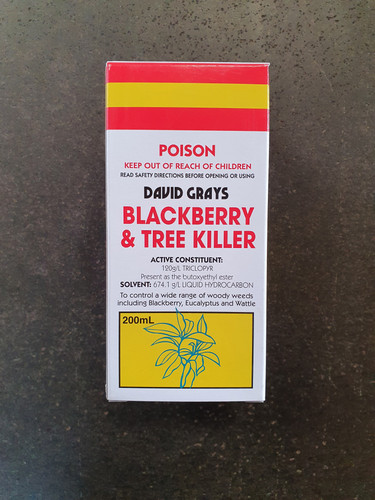 DAVID GRAY'S BLACKBERRY & TREE KILLER 200ML | Diaco's Discount