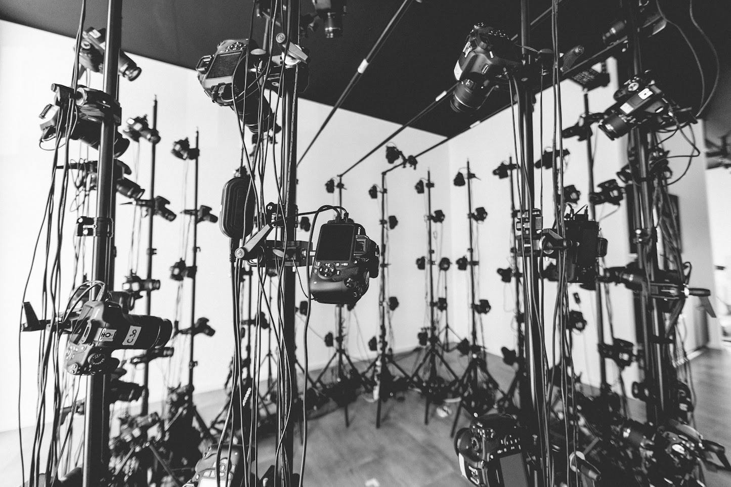 Cutting-Edge AI & XR Technology | Mimic Cartoon