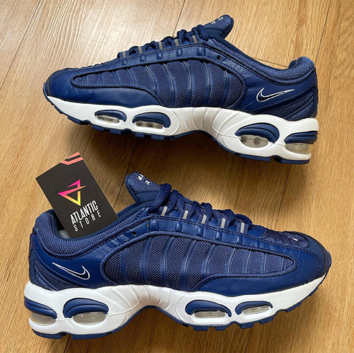 TAILWIND | (Azul) | Atlantic Store