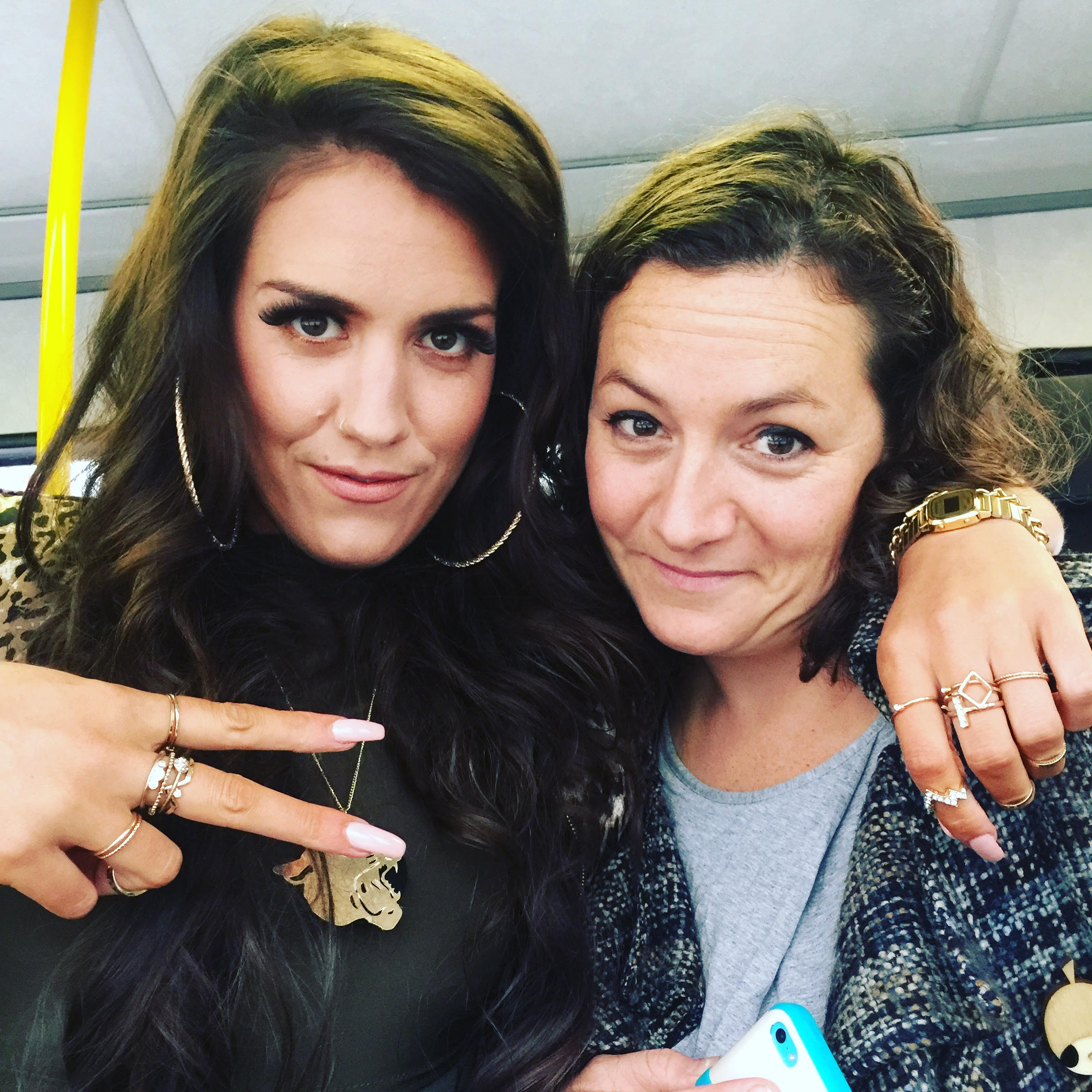 Maddy Anholt I Comedian I Actress