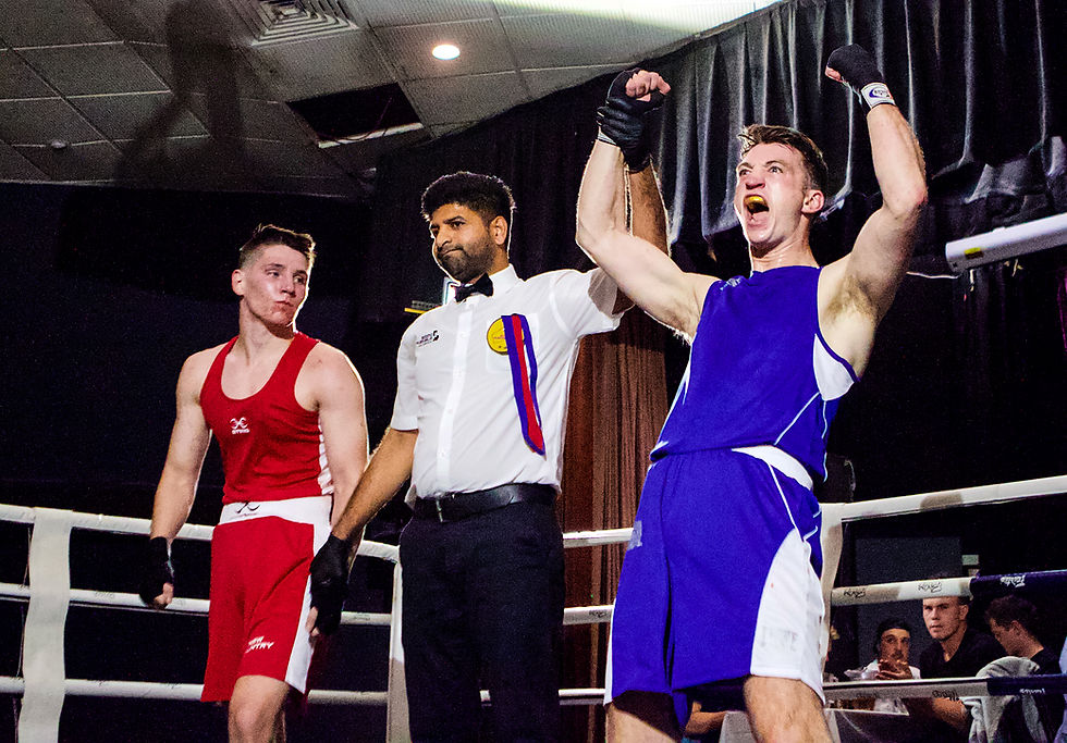 Gallery | NO QUARTER BOXING