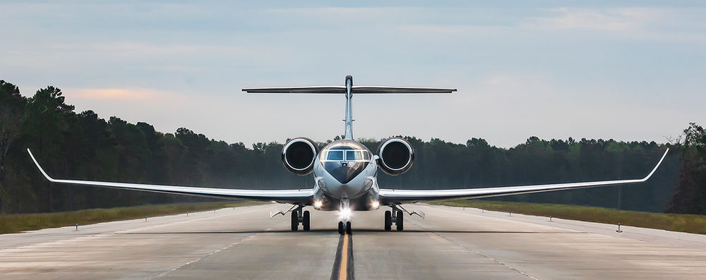 'The Titan of the skies,' Gulfstream's 'oh-so' good-looking G-700...