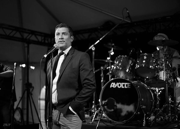 Home | Derek Marshall