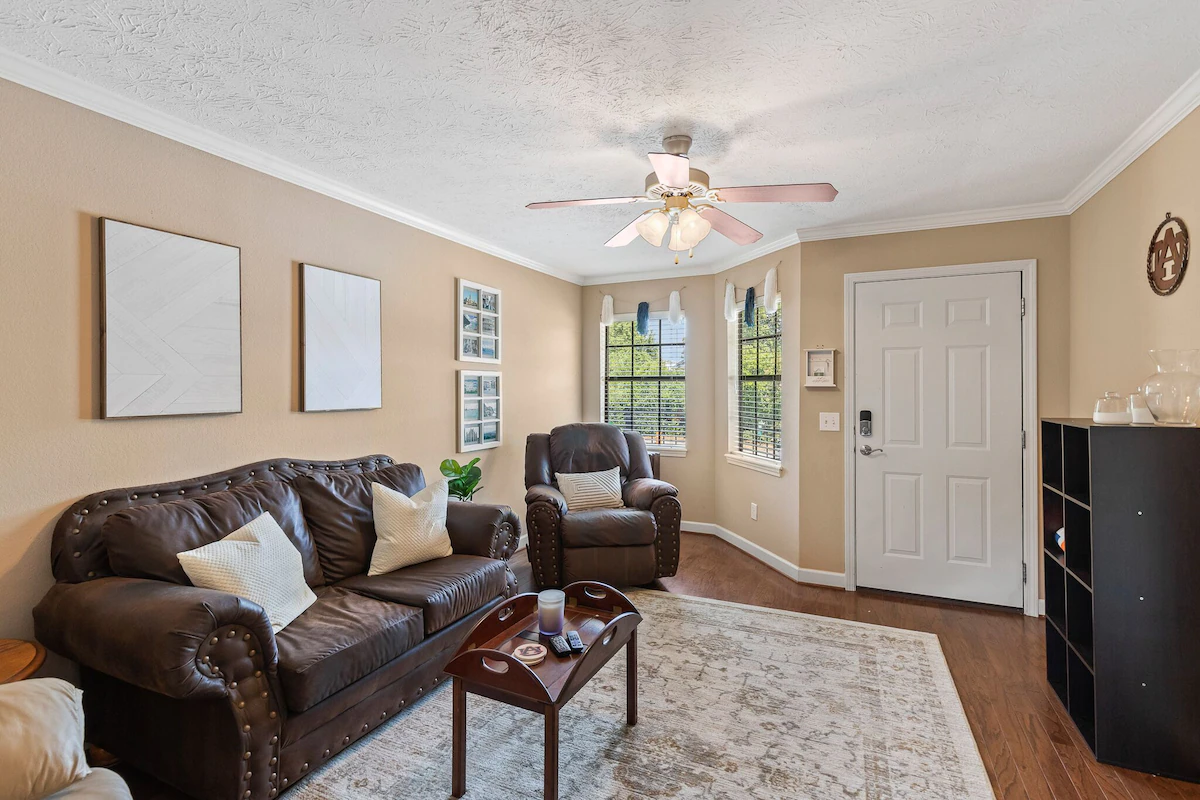 VRBO Listings | Magnolia Linen Compa